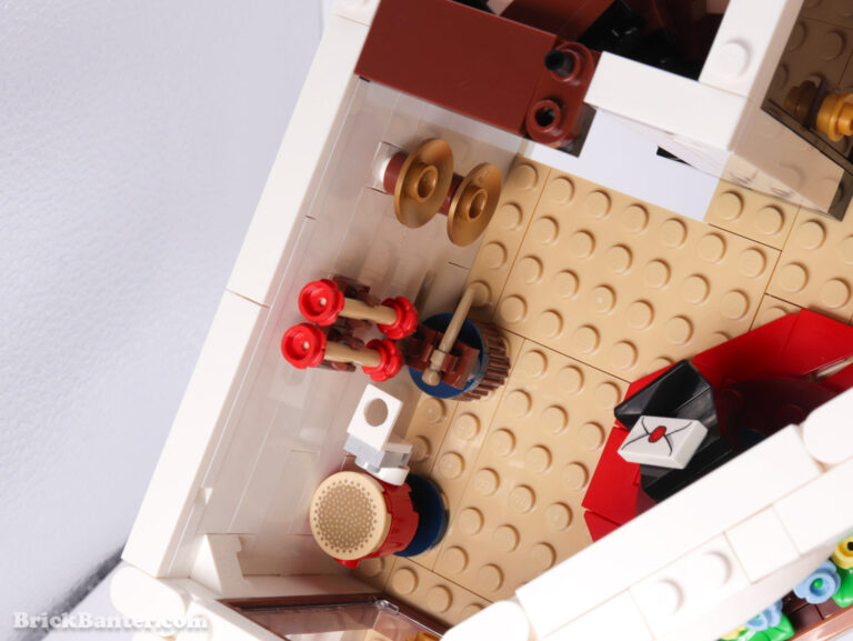 Review: LEGO Icons Shopping Street Modular Releasing 2026