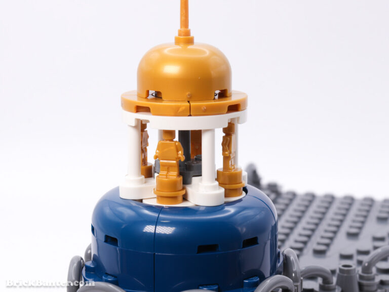 Review: LEGO Icons Shopping Street Modular Releasing 2026
