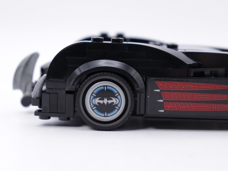 Review: LEGO DC Batman: Batman & Robin Batmobile (76333)