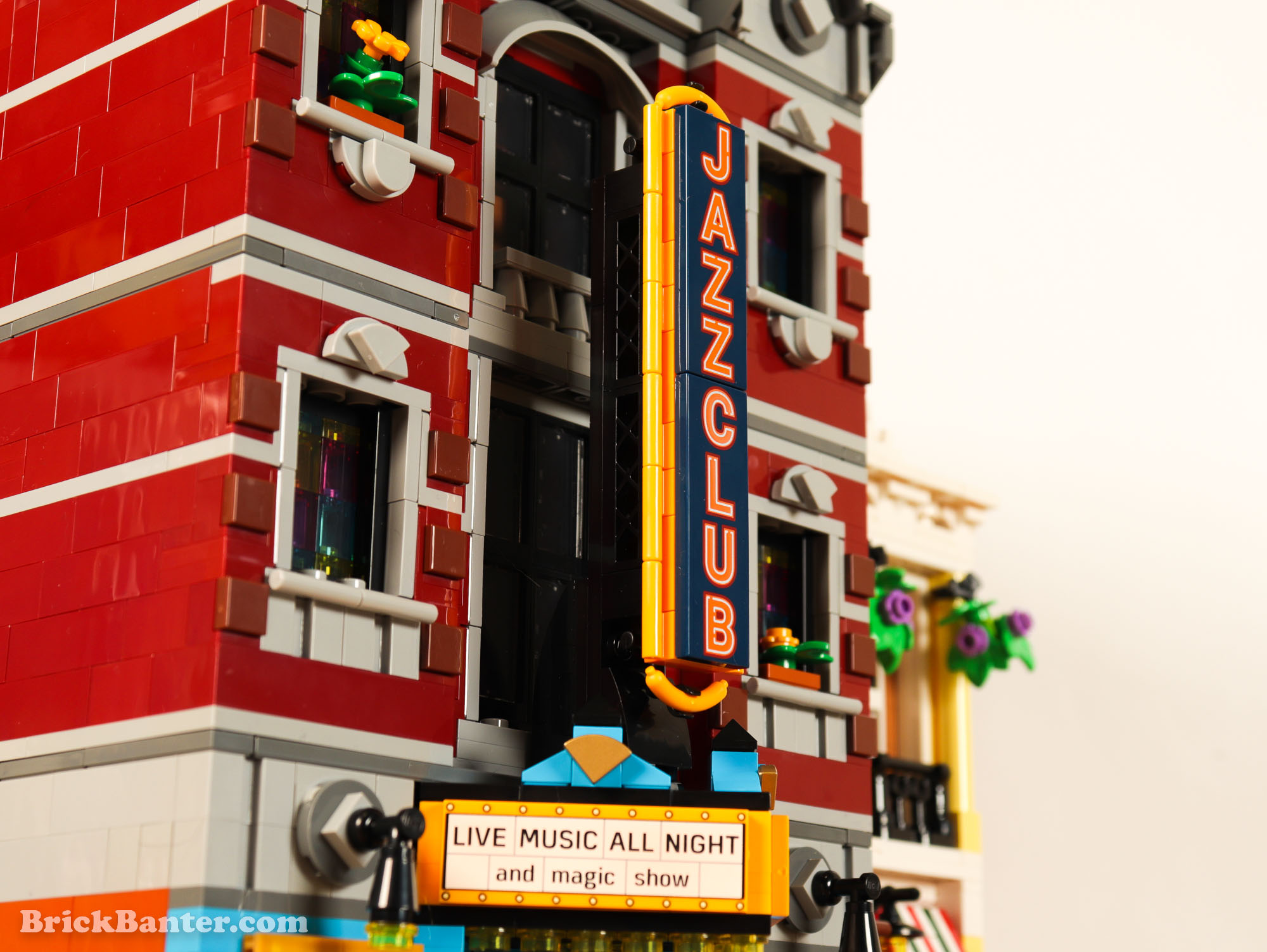 Review: LEGO Creator Expert Jazz Club 10312